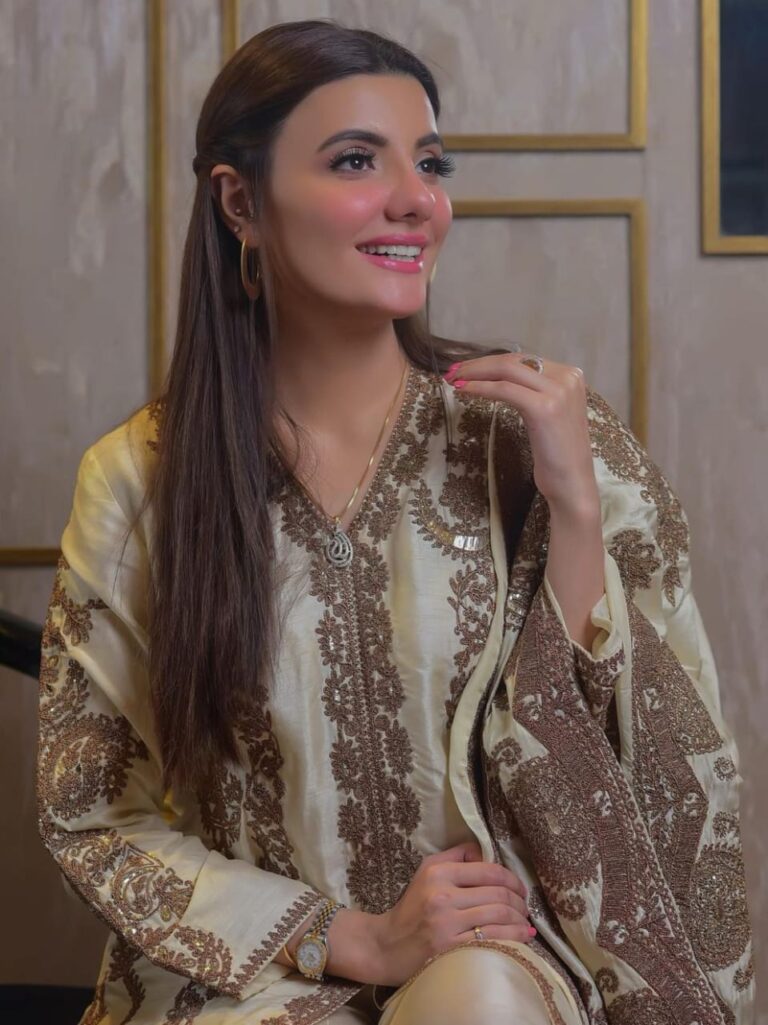 Actress and Model Zainab Jamil left showbiz for Islam