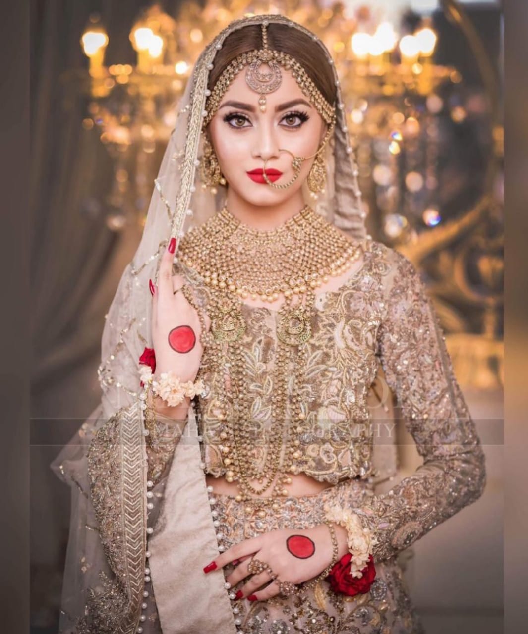 Some stunning stills of Alizeh Shah