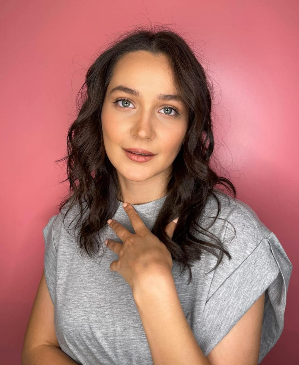 Gulsim Ali aka Aslihan Khatun keeping fans engaged - editor times