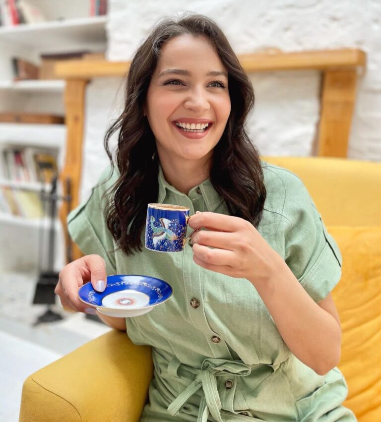 Gulsim Ali aka Aslihan Khatun keeping fans engaged - editor times