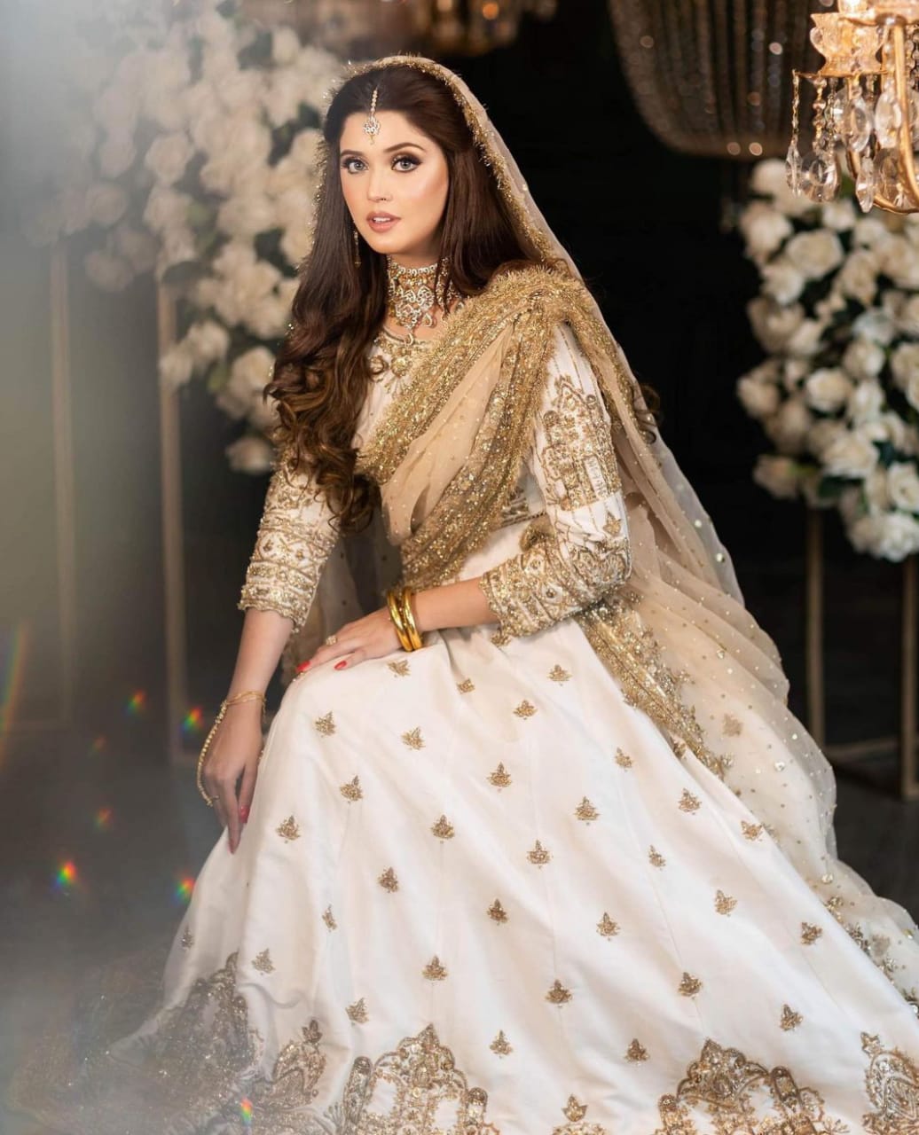 Kanwal Aftab and Zulqarnain Sikandar photoshoot raises bar for couples ...