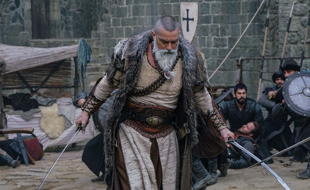 Turgut Bey and Bamsi Bey arrives in Pakistan - editor times