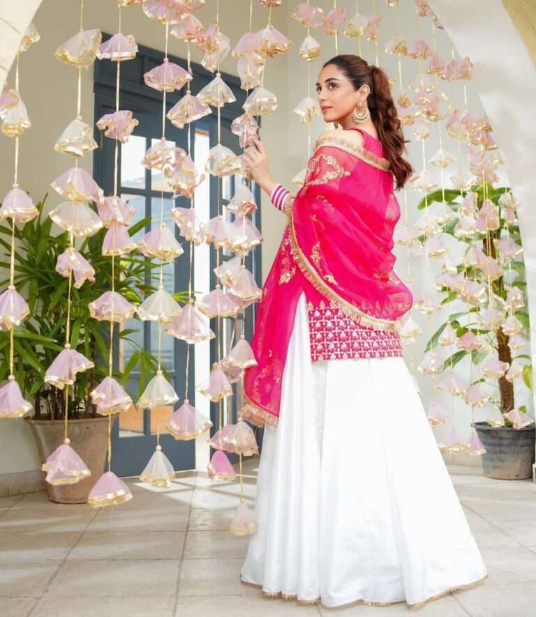 Maya Ali stuns fans in her Eid pictures - editor times