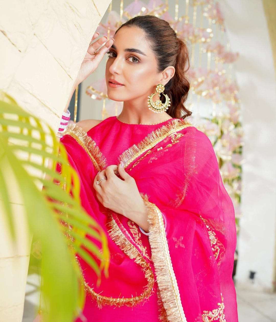 Maya Ali stuns fans in her Eid pictures - editor times