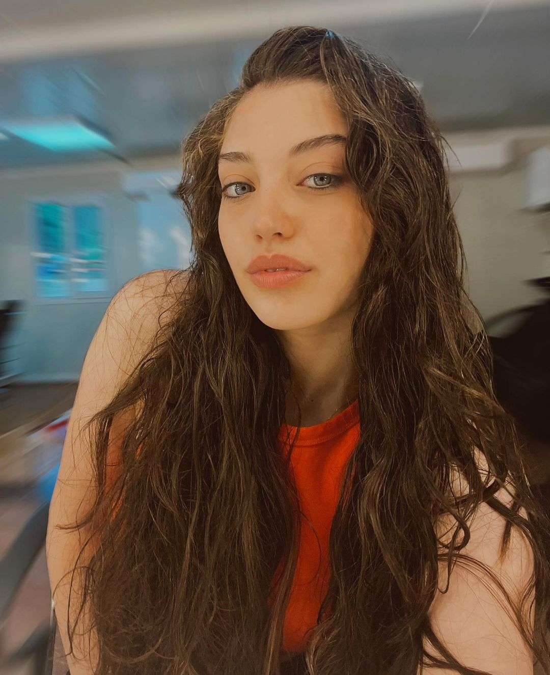 Kayra Zabcı – stunning shades of the Turkish Actress - Seferiye Hatun - ET