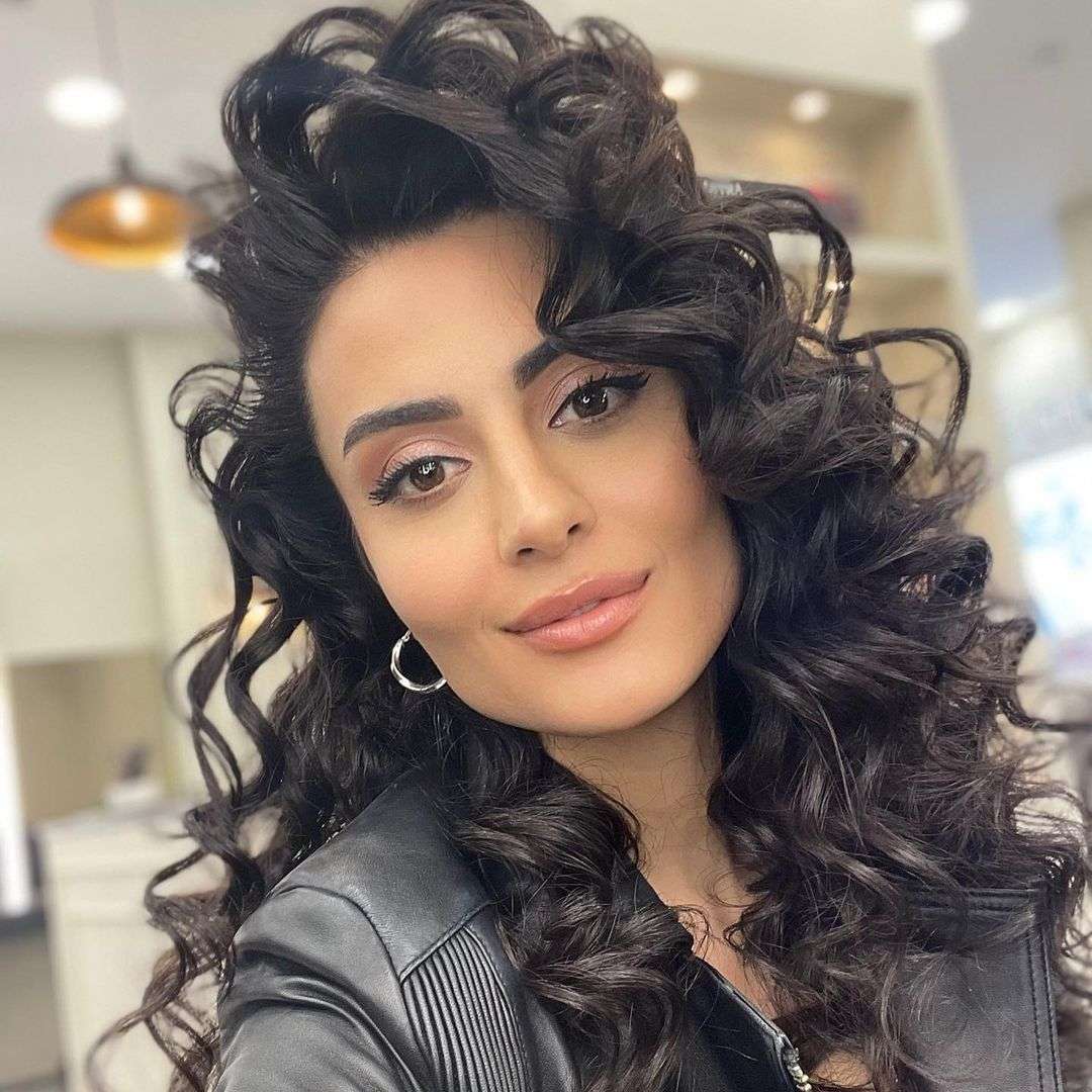 Emel Dede – Turkish Actress Keeping Fans Engaged - editor times