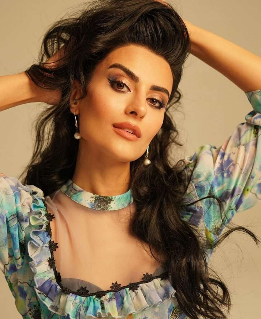 Emel Dede – Turkish Actress Keeping Fans Engaged - editor times