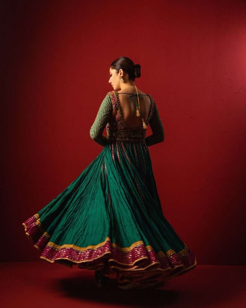 Mahira Khan inspiring brides in Umar Sayeed Couture - editor times