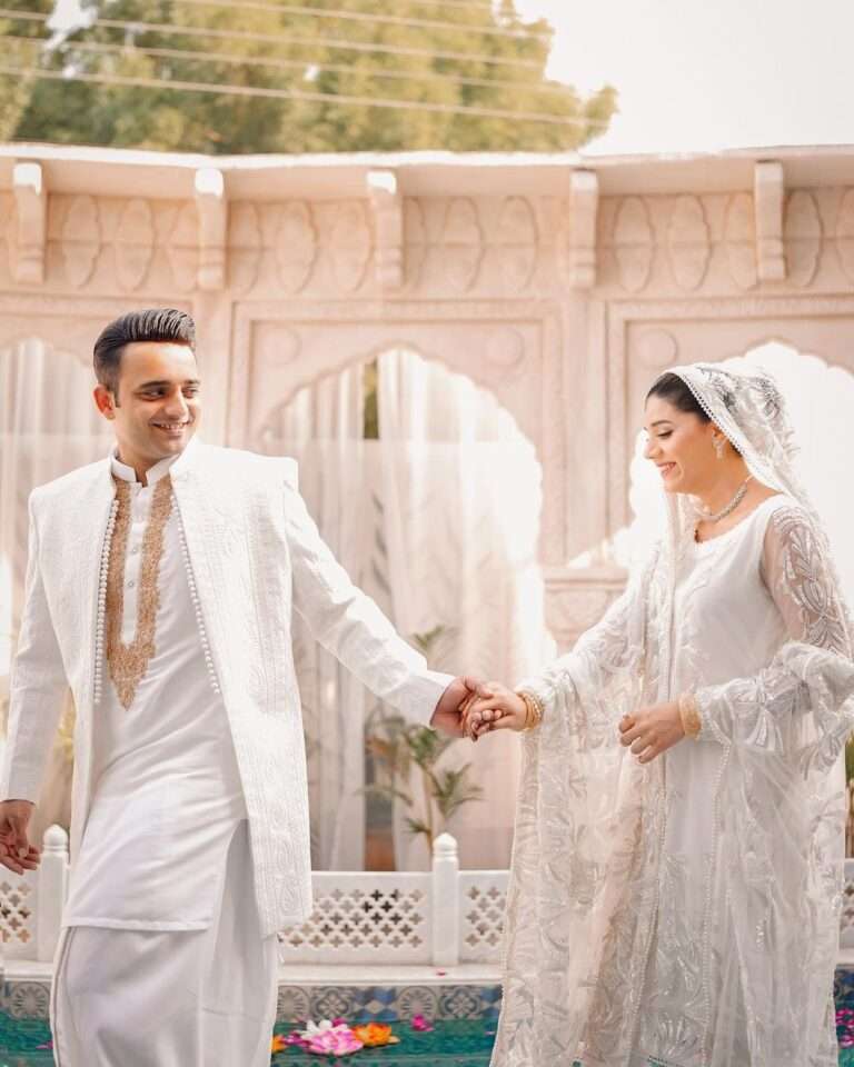 Who is Kiran Ashfaq's second husband Hamza Ali Chaudhry? - ET