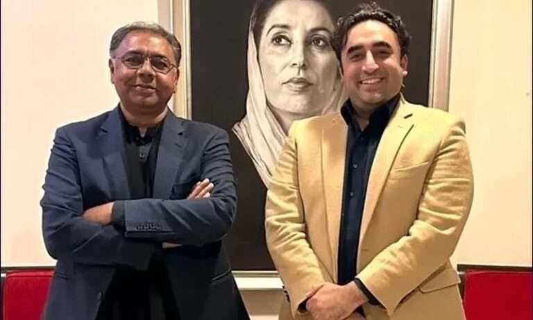 Senator Saifullah Abro left PTI and joins PPP ahead of Elections...